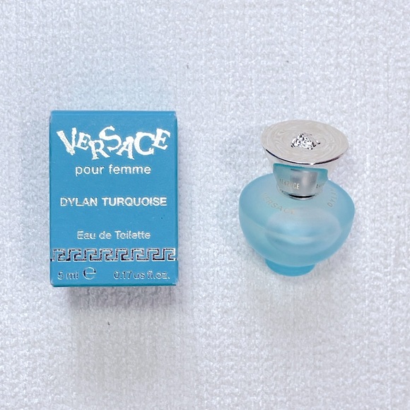 Versace | Makeup | Versace Dylan Turquoise Mini Deluxe Size 5 Ml | Poshmark